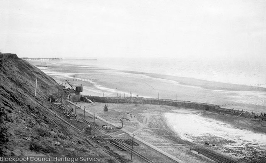 Showtown | Albert Eden