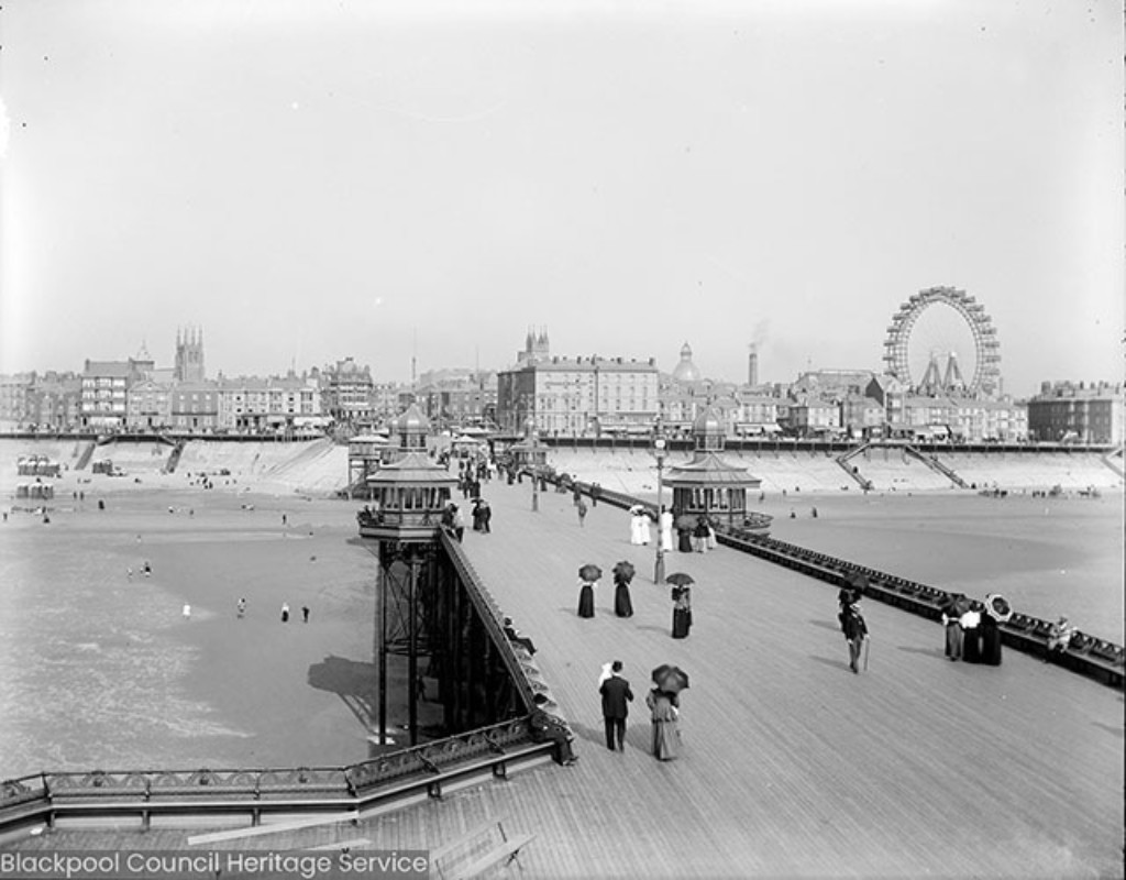 Showtown | Albert Eden