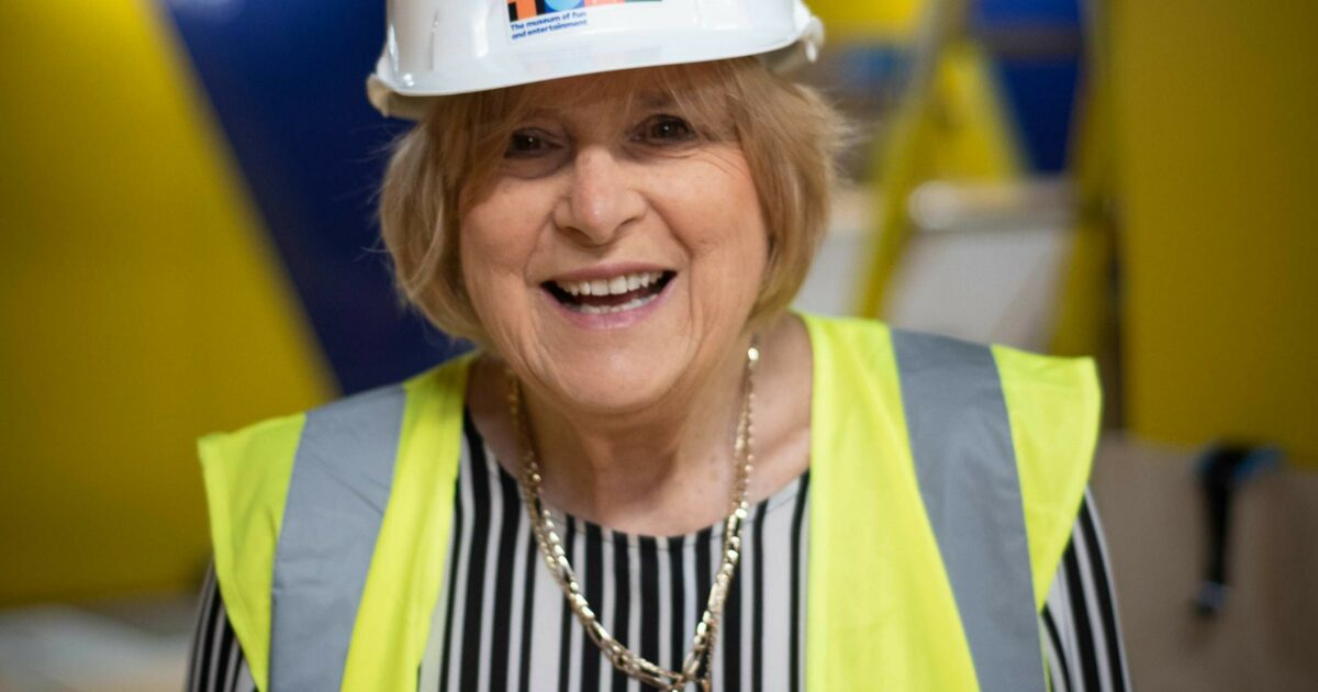 Showtown | Generous donation received from The Sir Ken Dodd Foundation